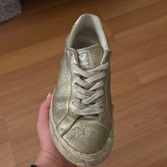 Veja | Shoes | Worn Gold Star Vejas | Poshmark